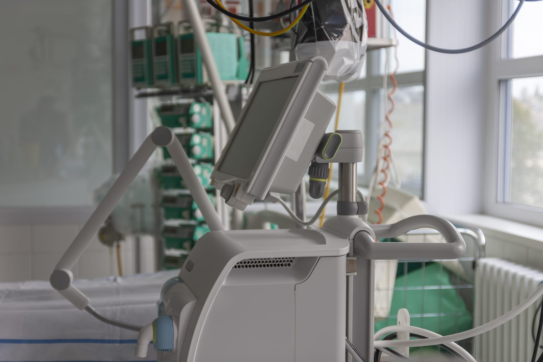 Microscopic Lung Collapses Spread Under Artificial Ventilation ...