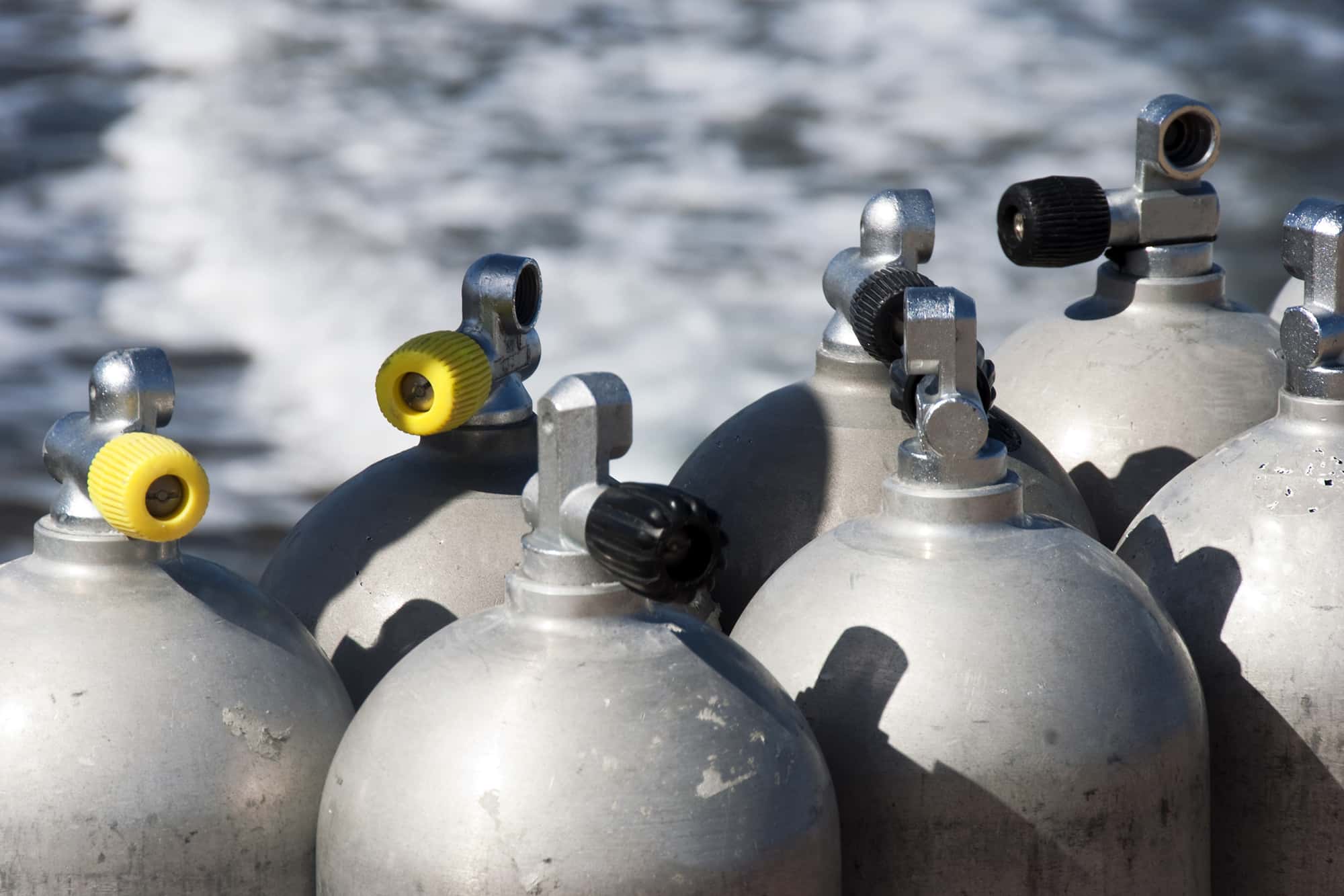 AirSep Launches New Oxygen Cylinder Refilling Station | RT